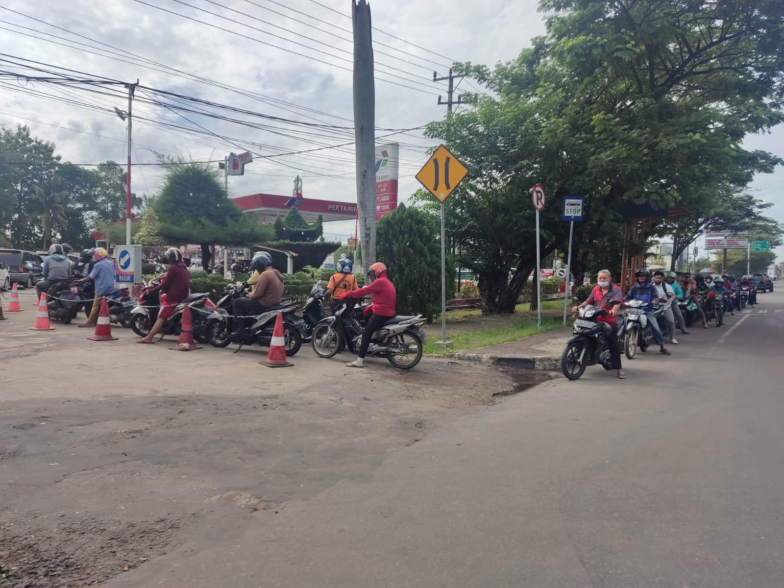 ASPERINDO Sumsel : Minta Pertamina Buka SPBU 24 Jam – Riaumag